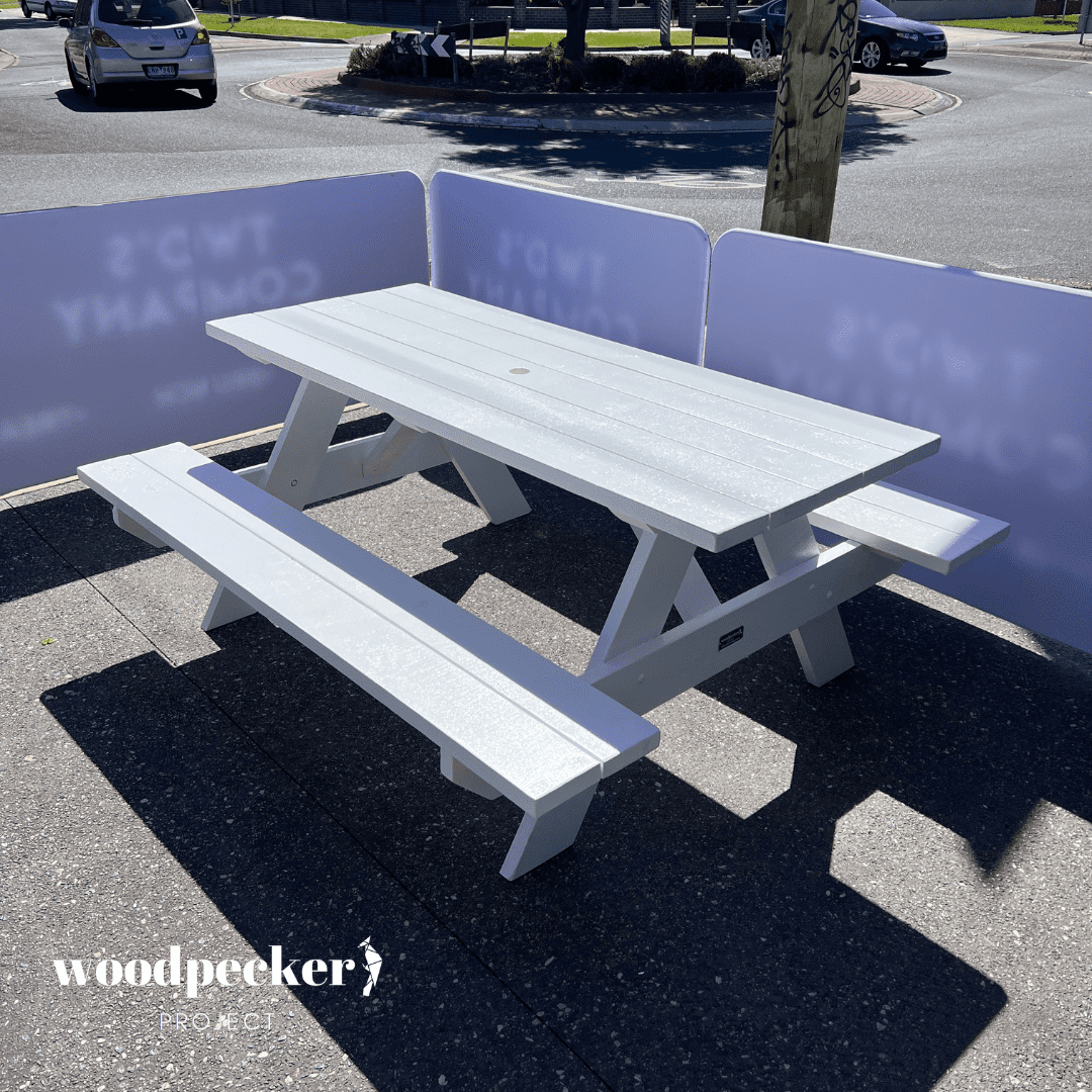 Solid Picnic Tables – Woodpecker Project