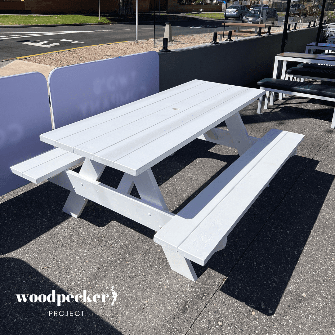 Solid Picnic Tables – Woodpecker Project