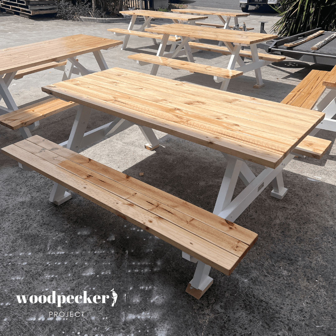 Standard Picnic Tables – Woodpecker Project