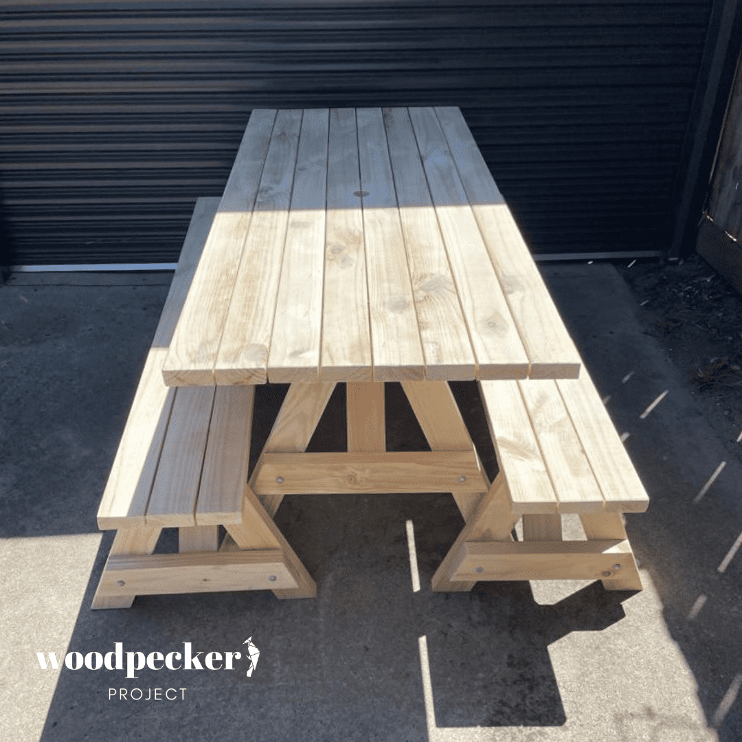 Separated Picnic Table Set with Backrest – Woodpecker Project