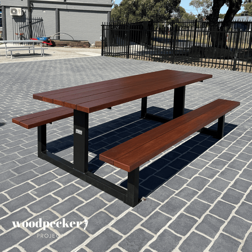 Heavy Duty Picnic Table – Woodpecker Project